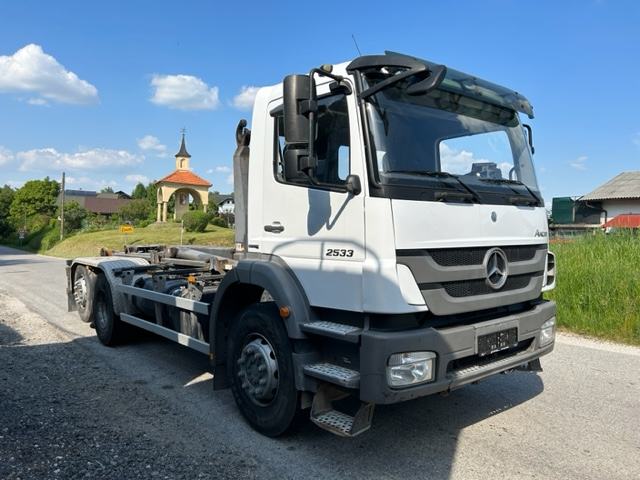 Mercedes-Benz Axor 2533 Abrol, 2011 god.