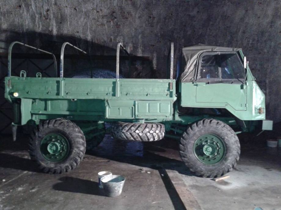 TAM 110 T7, 1987 god.