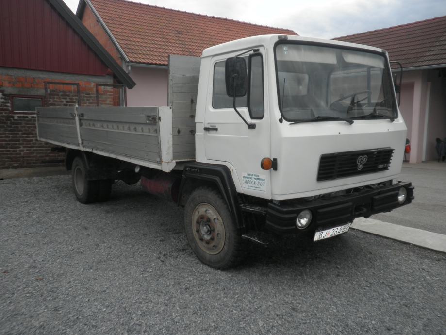 TAM 130 T11, 1987 god.