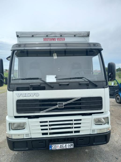 Volvo 250, 2000 god.