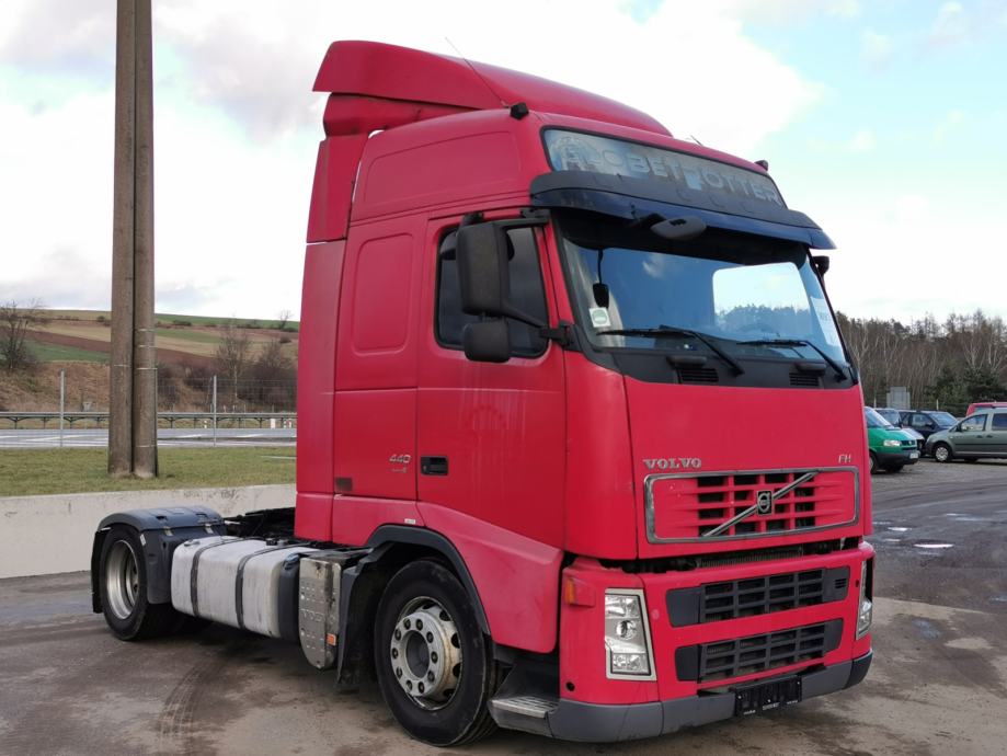 VOLVO FH 13 440 42T EURO 5 low deck, 2008 god.