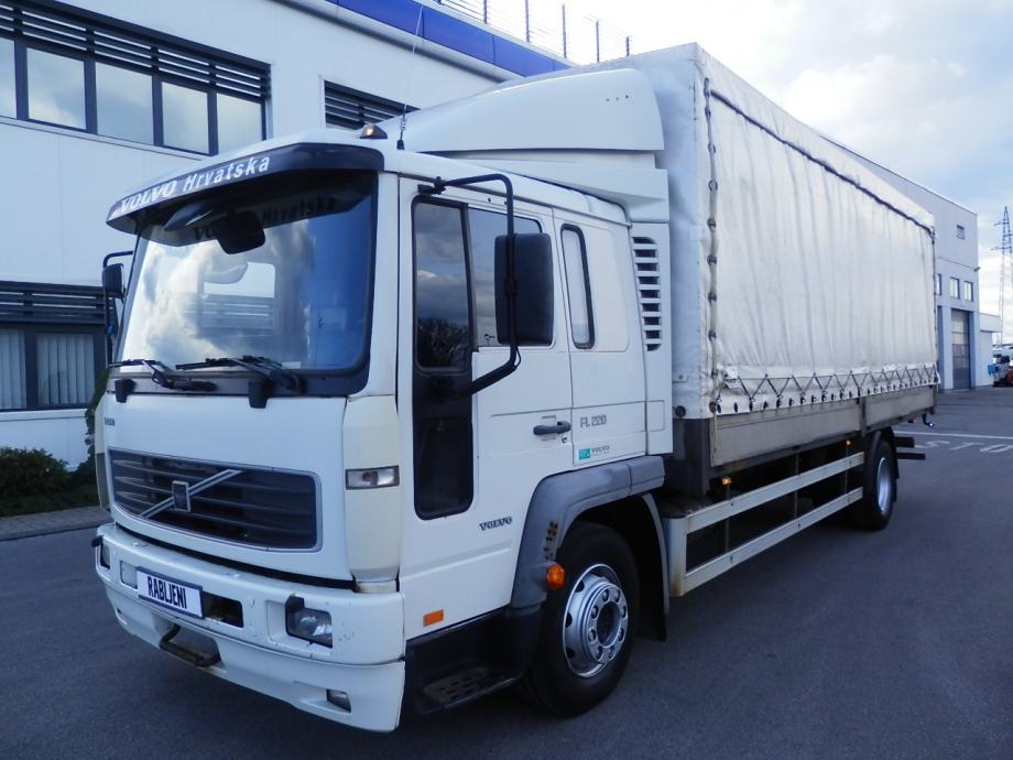 Volvo FL6 220 4x2 Sanduk cerada, 2001 god.