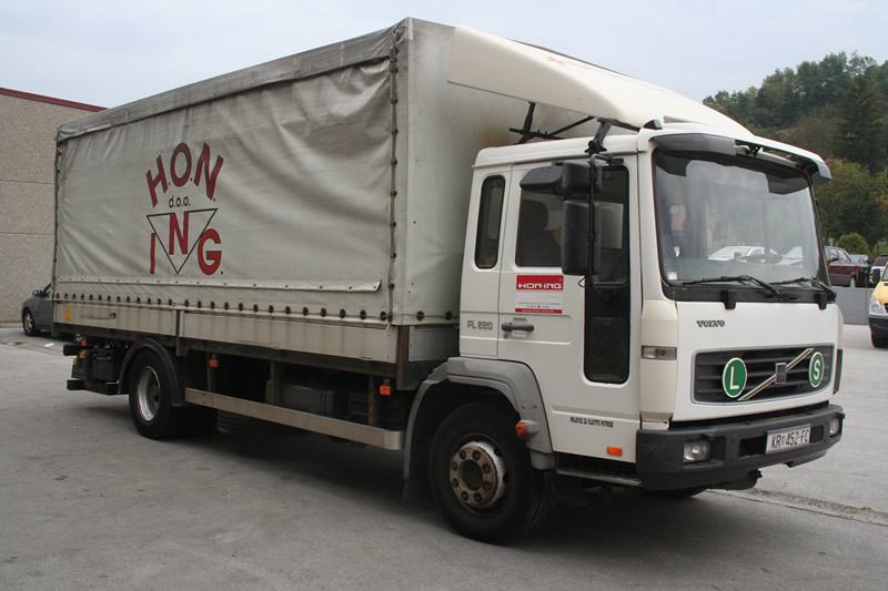 VOLVO FL6 220, 2002 god.