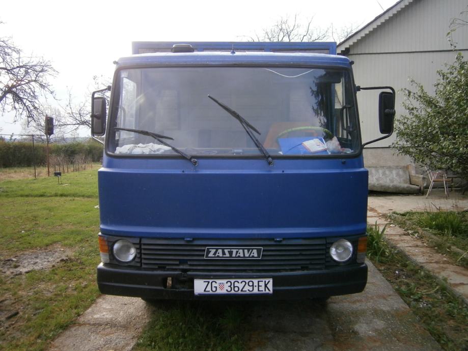 ZASTAVA 650 AD REG.05/15 095 878 6508, 1980 god.