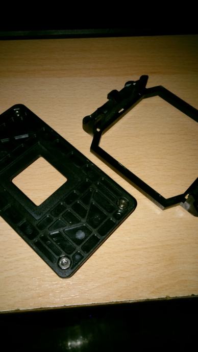 AMD socket bracket i backplate