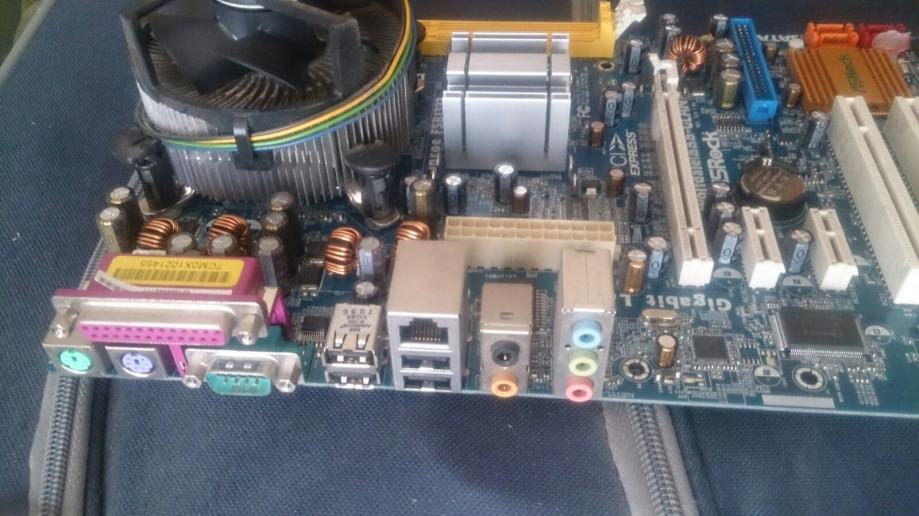 ASRock Wolfdale1333-GLAN socket 775