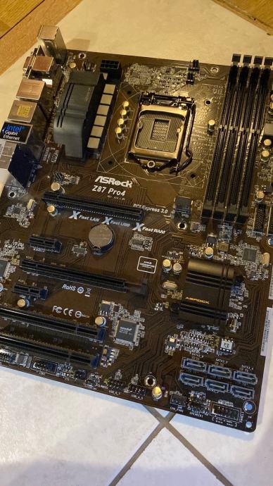 ASRock Z87 Pro4 matična ploča