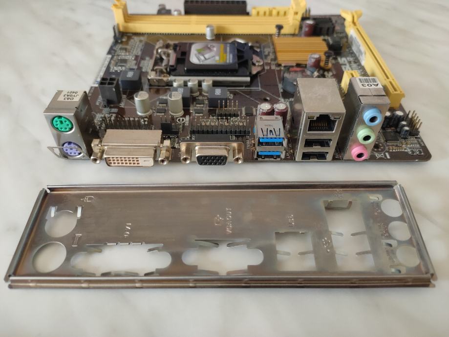 Asus H81M-R socket 1150 •• AKCIJA •• SAMO 6€