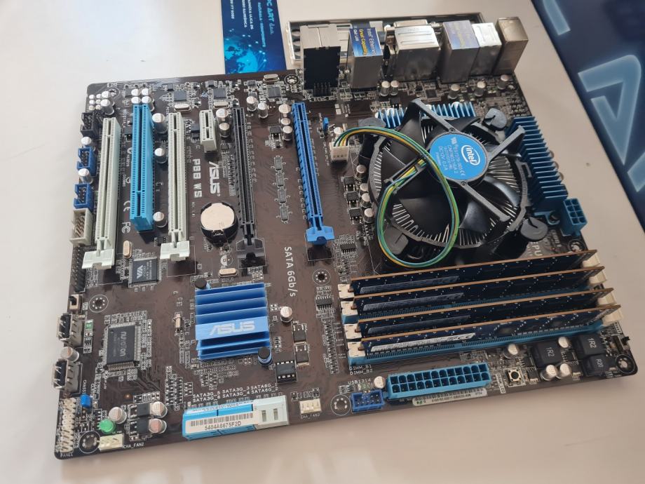 ASUS P8B WS + Xeon E3-1230 V2 + 4/8/16/32GB RAM - Račun / R1 / Jamstvo