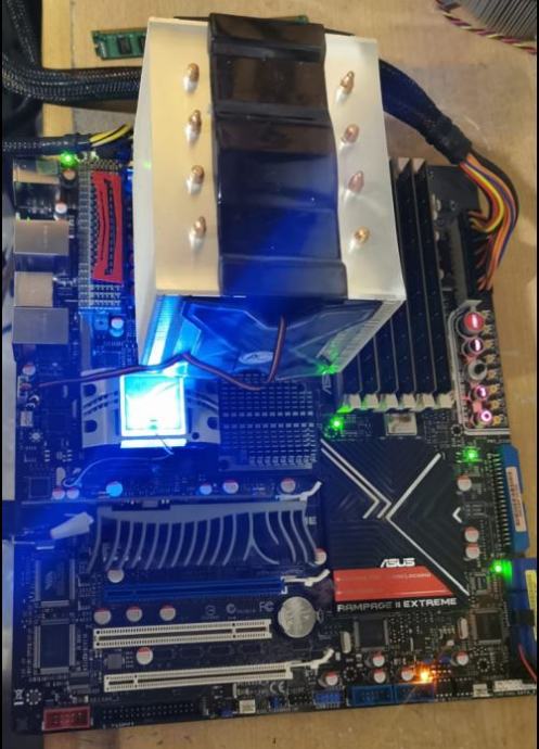 ASUS RAMPAGE II EXTREME | ROG - Republic Of Gamers + i7-975 Extreme