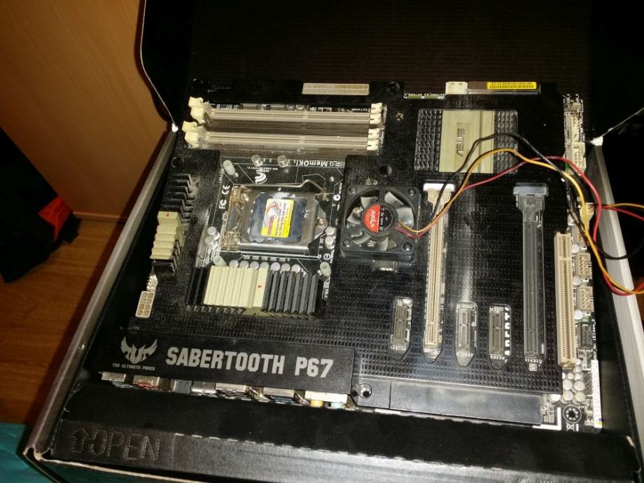 Asus Sabertooth P67