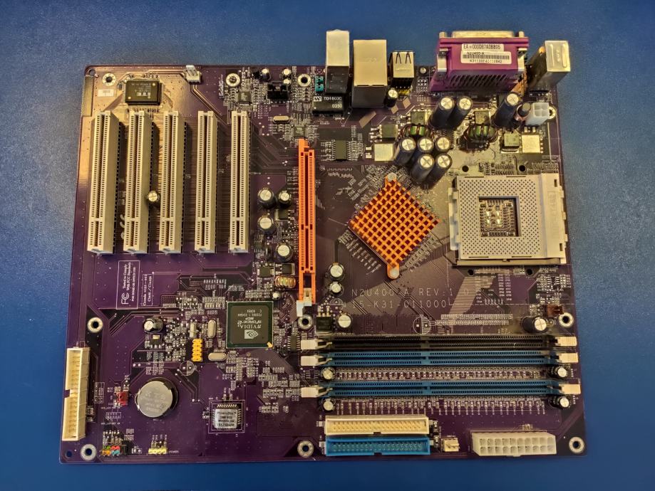 ECS Elitegroup N2U400-A ATX PC Mainboard AMD Socket 462 Sockel A