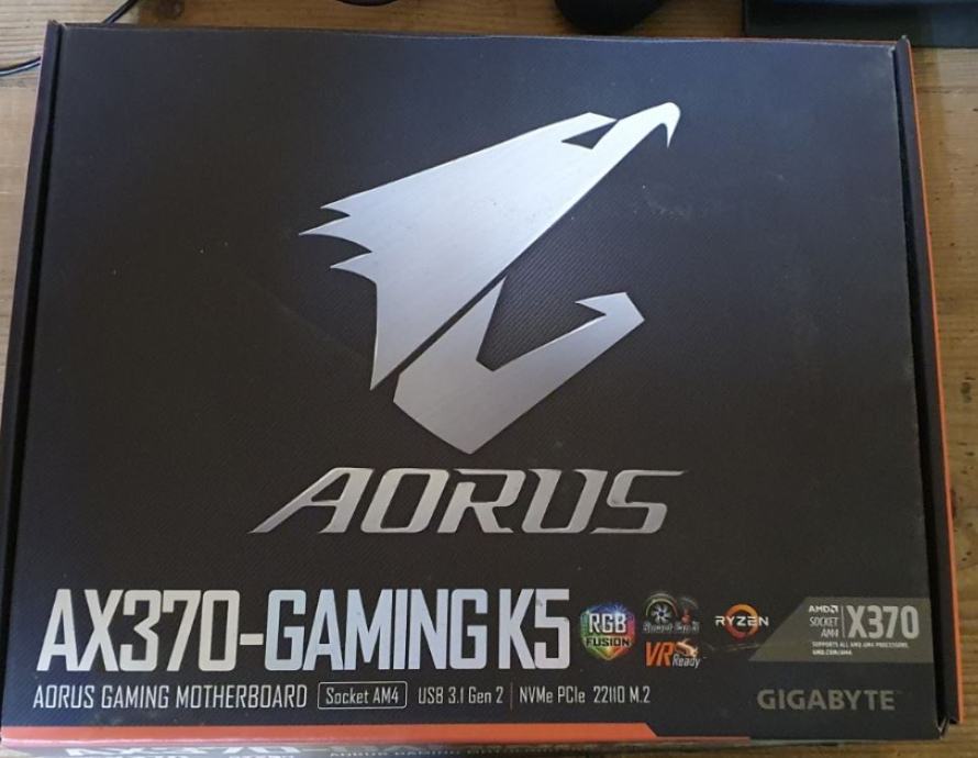 GIGABYTE Aorus GA-AX370-Gaming 5 Chipset AMD X370 Socket AM4 matična