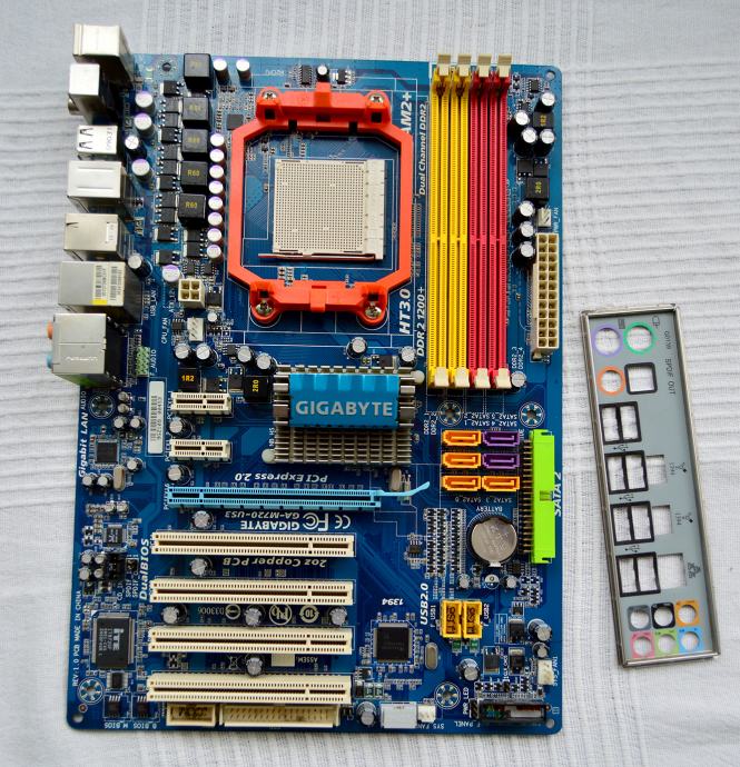 Gigabyte GA-M720-US3