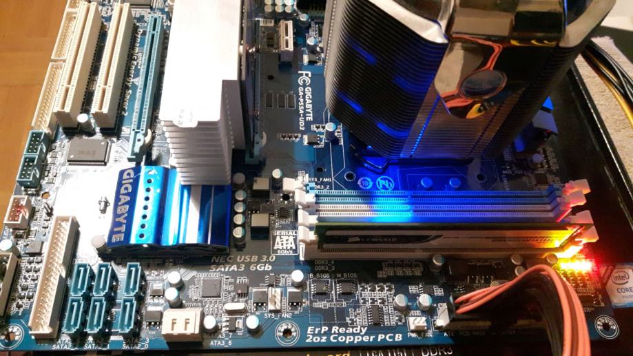 Gigabyte GA-P55A-UD3 (socket 1156) - event. i7-860 cpu
