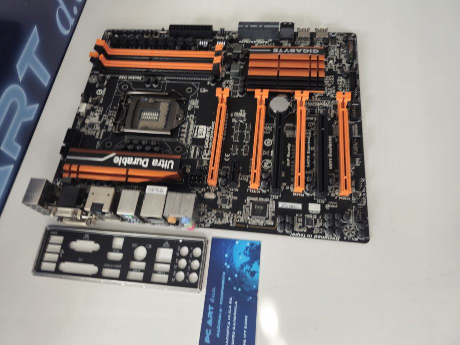 Gigabyte GA-Z97X-SOC, Intel Z97, Socket 1150 - Račun / R1 / Jamstvo