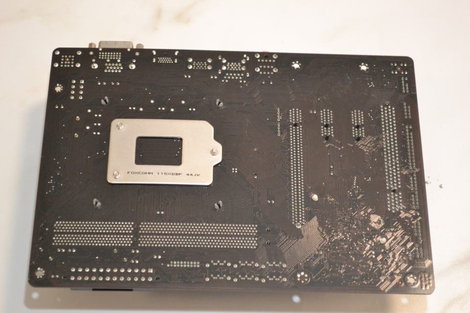 Gigabyte Matična ploča + Procesor + RAM