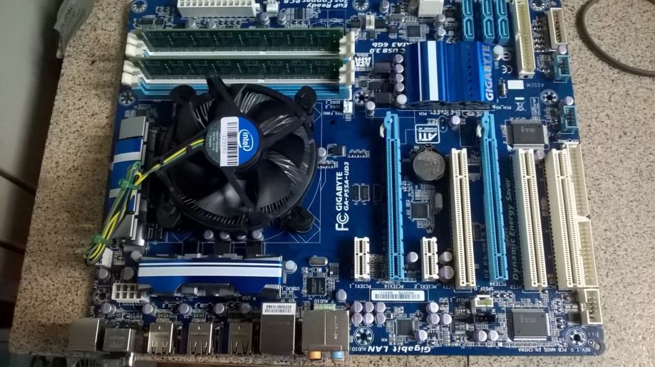 Matična Gigabyte GA-P55A-UD3, 1156, Intel Core i5-660, 4G DDR3