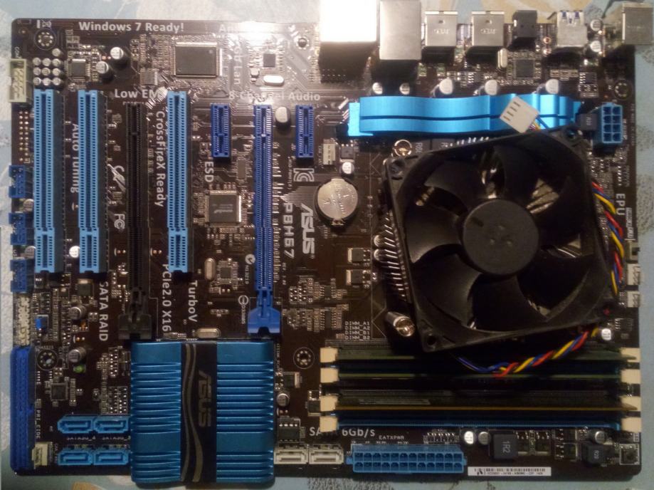 Matična ploča Asus P8H67 LGA1155 + Intel Pentium G630 + Ram DDR3 8GB