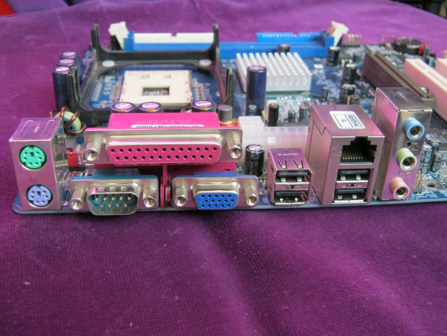 Matična ploča Shuttle MV43V v7.3, soc. 478