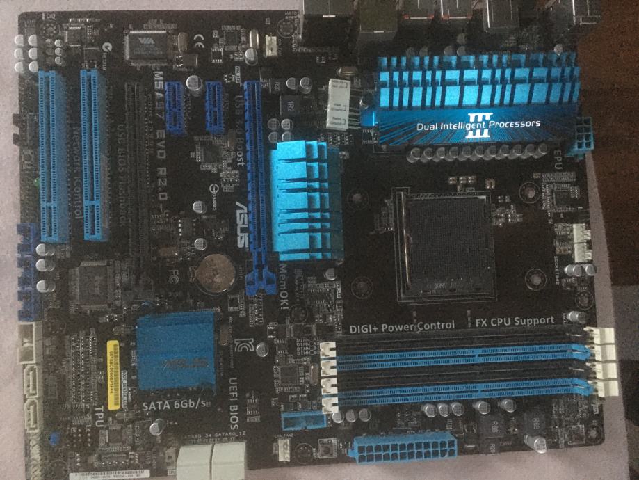MBO ASUS M5A97 EVO R2.0