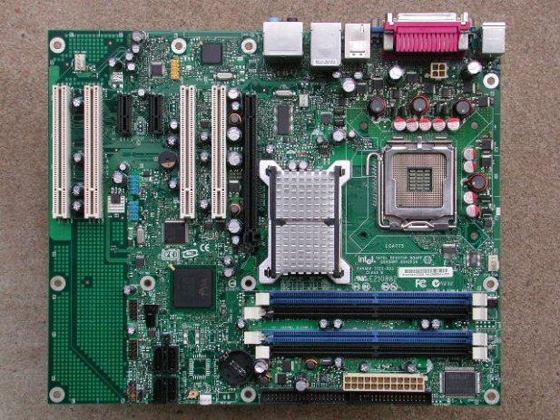MBO + CPU+DDR2 soc 775 Intel D945GNT