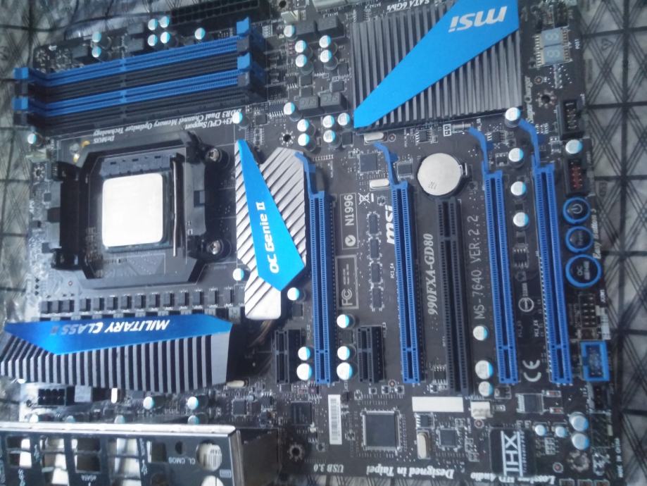 MSI 990FXA-GD80