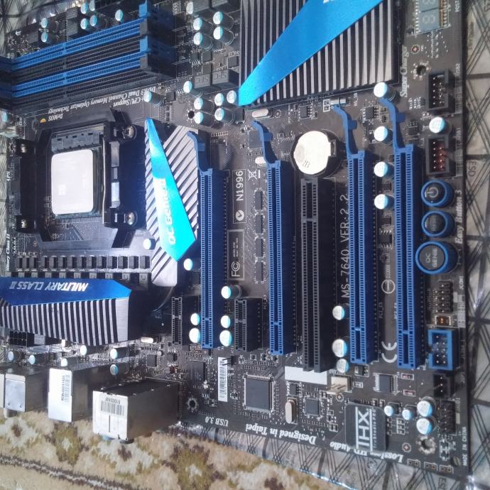 MSI 990FXA GD80 MSI 990FXA GD80
