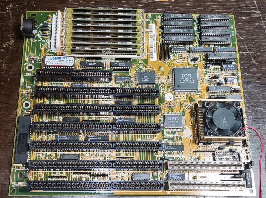 Retro Matična ploča Shuttle Socket 1 + Intel 486 DX2 66 DX2-66 + mem.