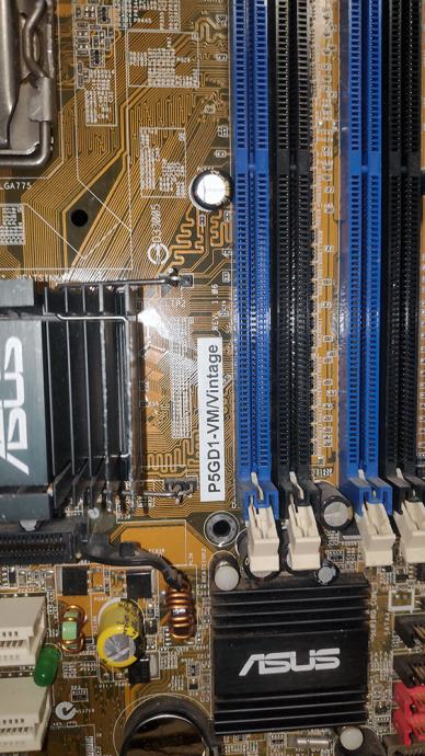 Socket 775 matična ploča Asus P5GD1-VM Vintage ispravna