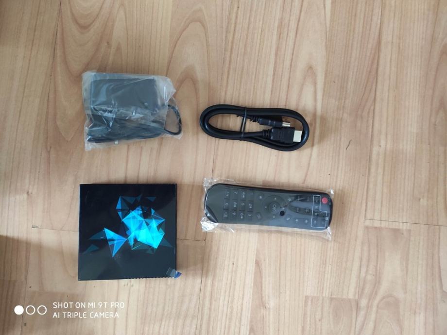 A95X Z2*4GB/32GB*PODEŠEN*ANDROID 9*RK3188*samo 349kn