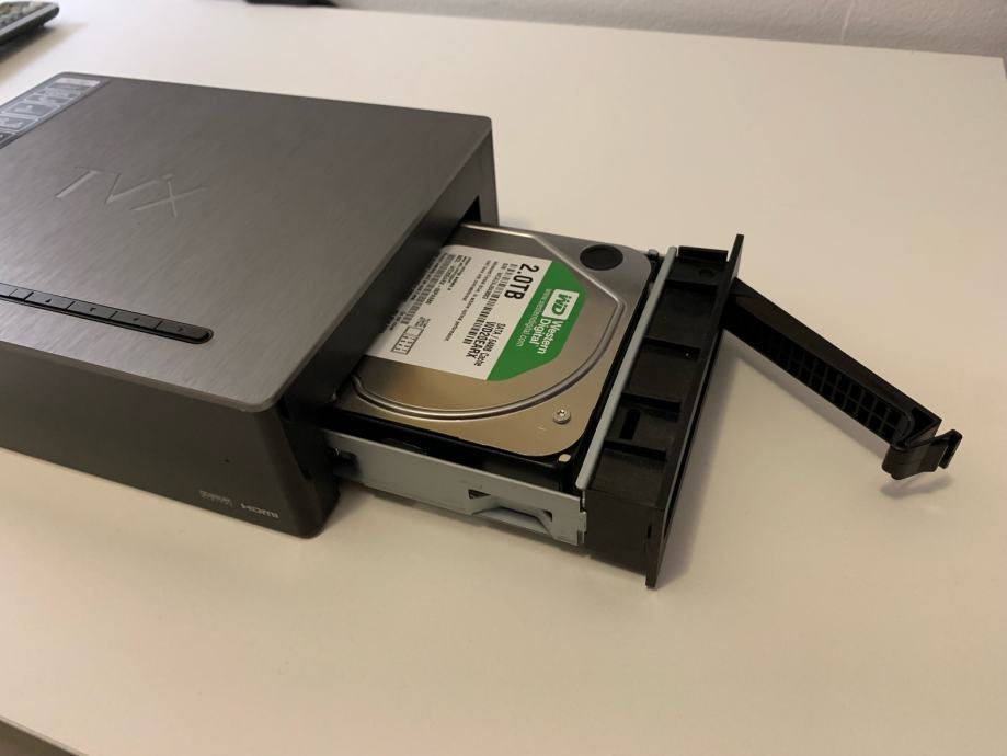 Dvico TViX media player sa ugrađenim 2TB diskom