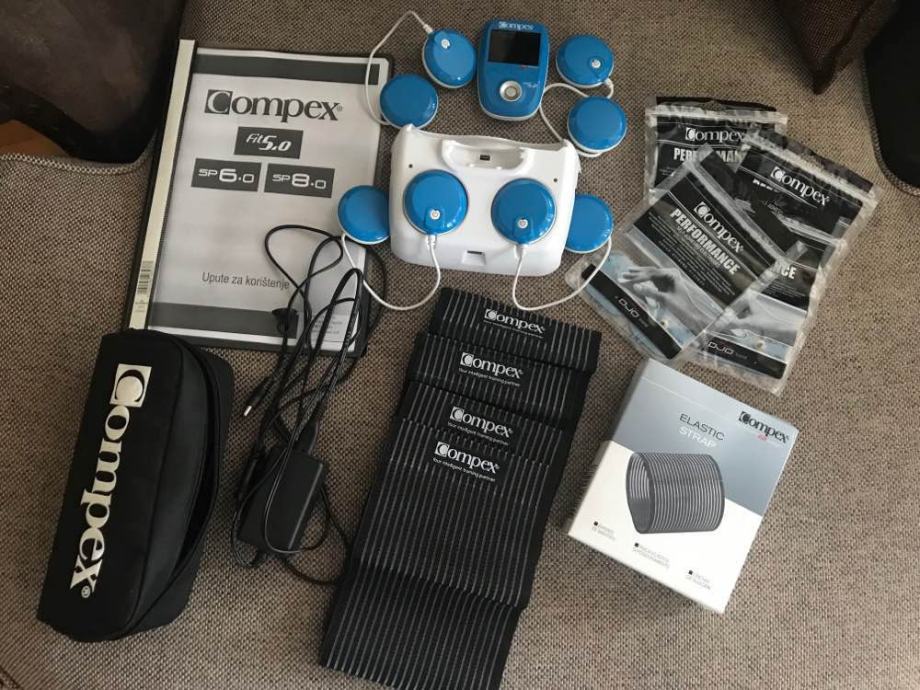 Compex FIT 5.0 bežični s 4 modula +dodatne elektrode + elastične trake