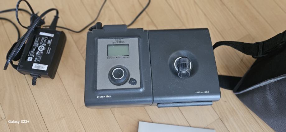 CPAP UREDJAJ PHILIPS REMSTAR SYSTEM ONE , JAKO MALO KORIŠTEN, 200€
