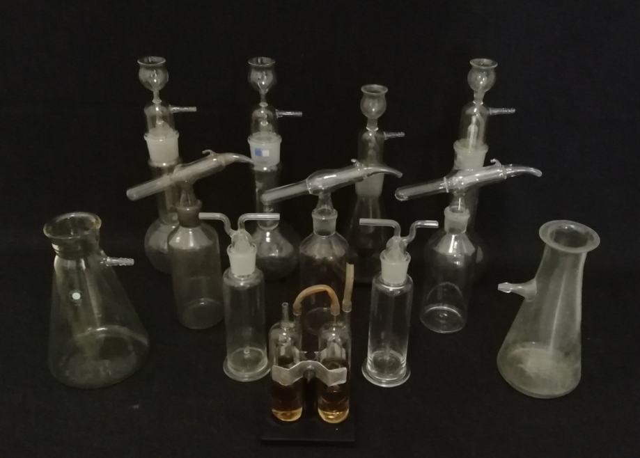 Laboratorijska oprema - Bireta, tikvica ...
