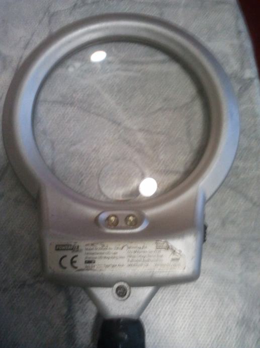 LUPE--POVEČALA,kupljeno u ljekarni u Zagrebu,vidi slike!