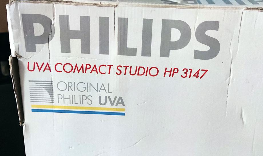 PHILIPS UVA COMPACT STUDIO HP 3147 HP3147 osobni solarij za lice i gor