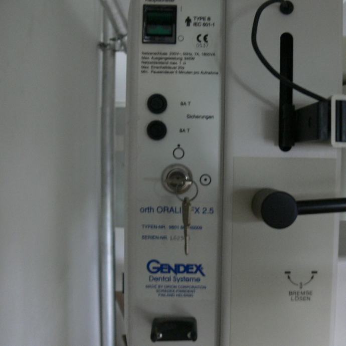 Stomatoloski Rentgen OPG Röntgengerät Gendex Oralix FX 2.5