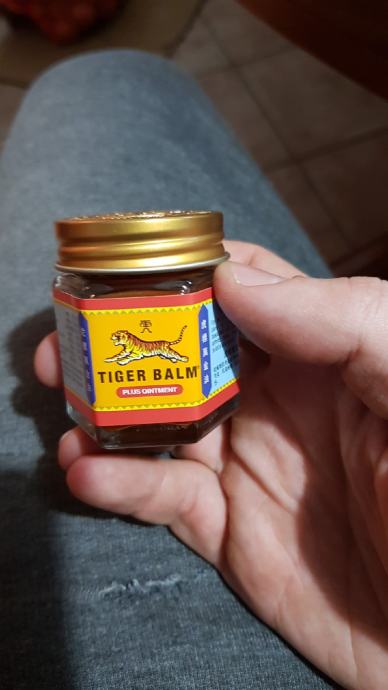 Tigrova mast 30g plus crvena tiger balm