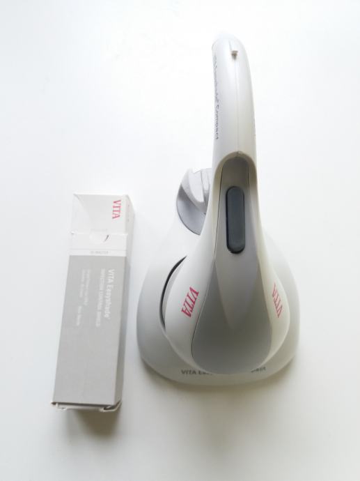 Vita Easyshade Compact