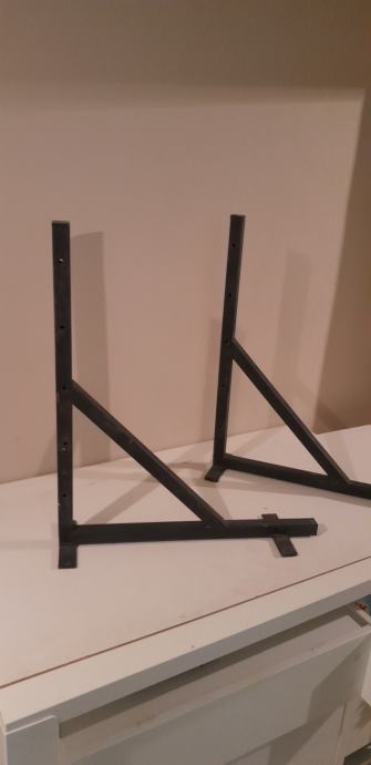 Metalni nosači za štrik