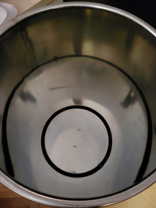 Posuda INOX za vino ili maslinovo ulje 100L LETINA