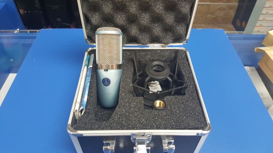 KONDENZATORSKI MIKROFON AKG PERCEPTION 420