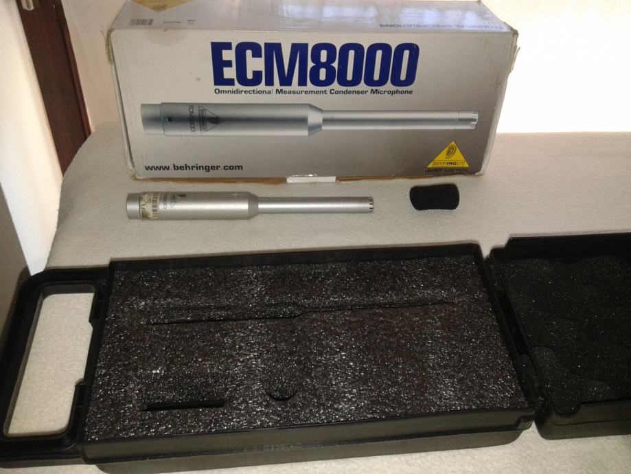 Prodajem RTA Mic Behringer Measurement Microphone ECM8000