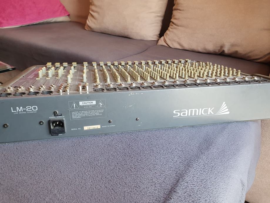 Stereo mix Samick LM - 20 serija