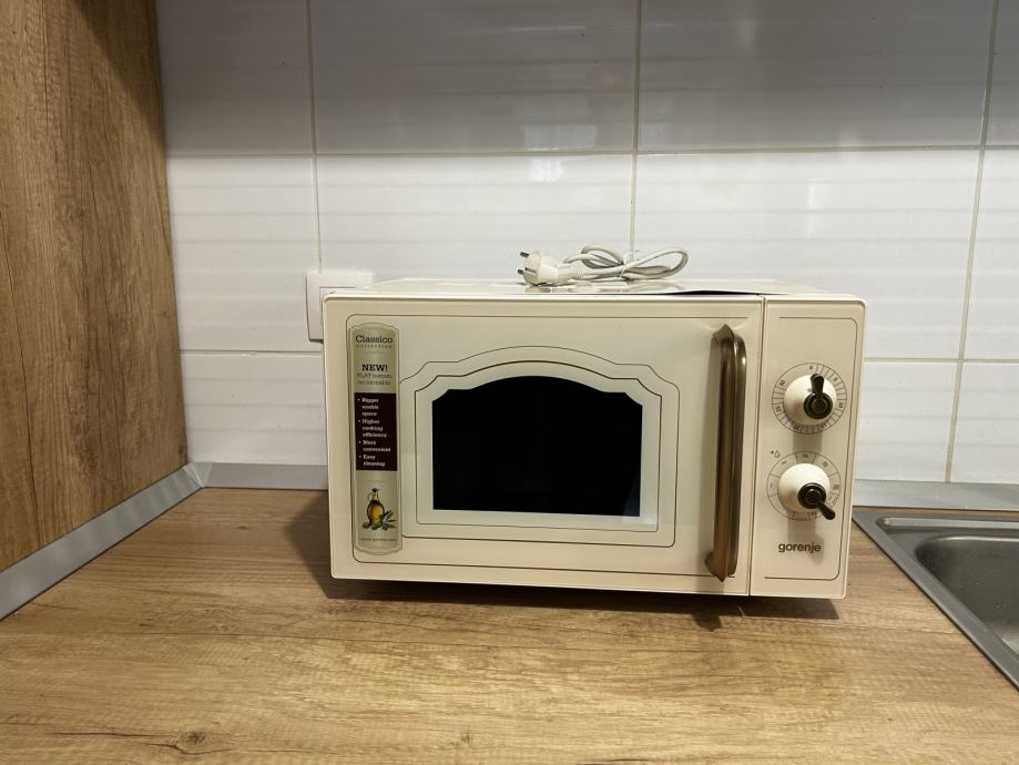 Retro mikrovalna pećnica Gorenje