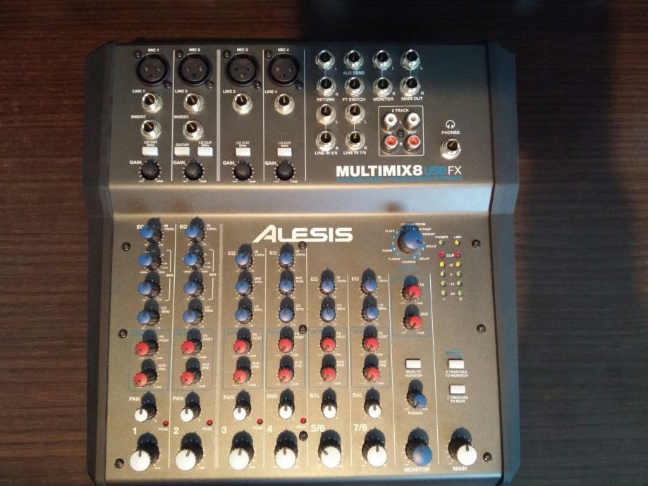 Alesis Multimix 8 USB FX