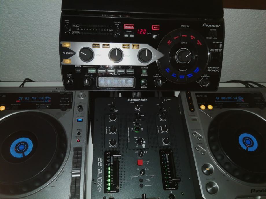 Allen&Heath xone 22 / Pioneer cdj 800mk2 X 2 / Audio 4 dj / RMX 1000