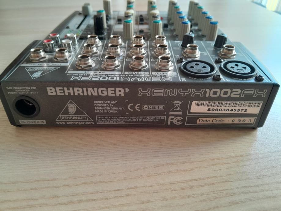 Mikseta Behringer Xenyx 1002 FX