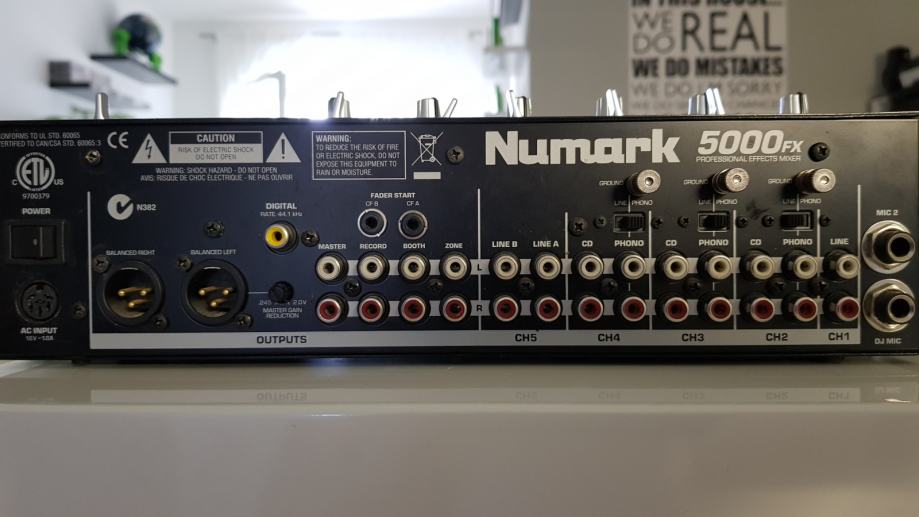 Numark 5000FX, 5-kanalni Mixer sa sampling, looping i efektima